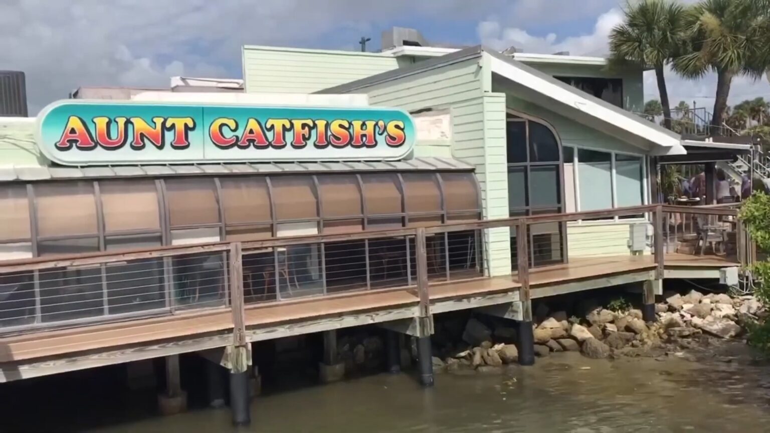 8 Daytona Beach Seafood Restaurants to Visit in 2023 - Coastal Gastronomy